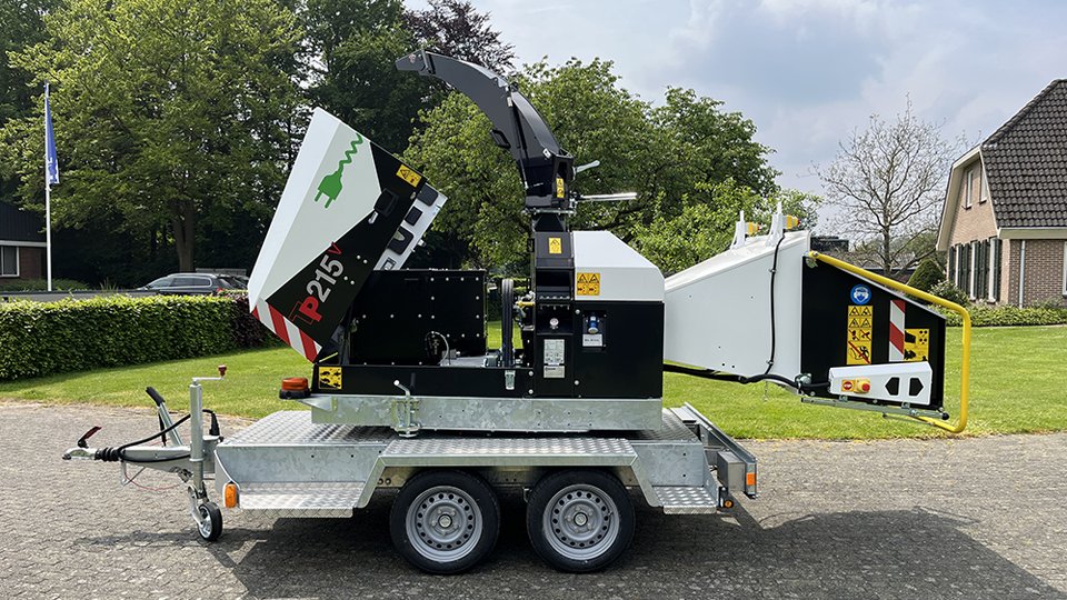TP 215 Mobile ZE elektrische houtversnipperaar afgeleverd - Hissink
